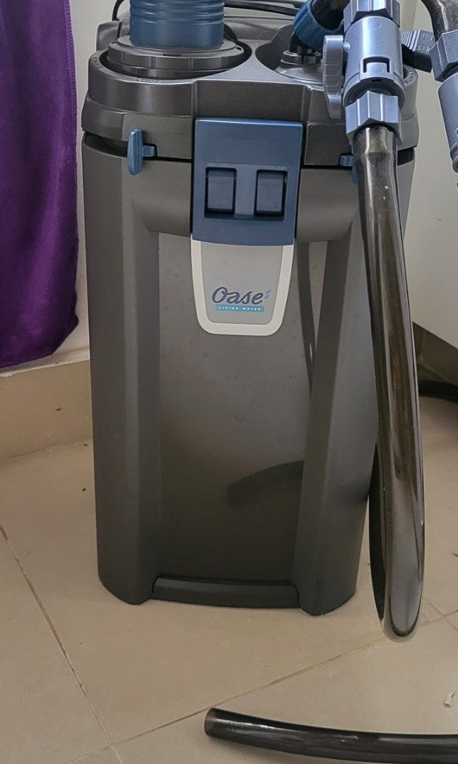 Oase 350 canister filter, Pet Supplies, Homes & Other Pet Accessories ...