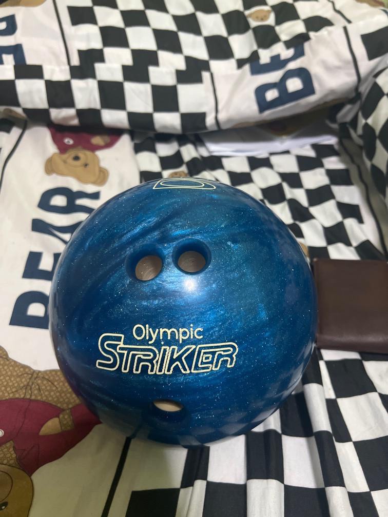 olympics striker bowling ball, Sports Equipment, Sports & Games ...