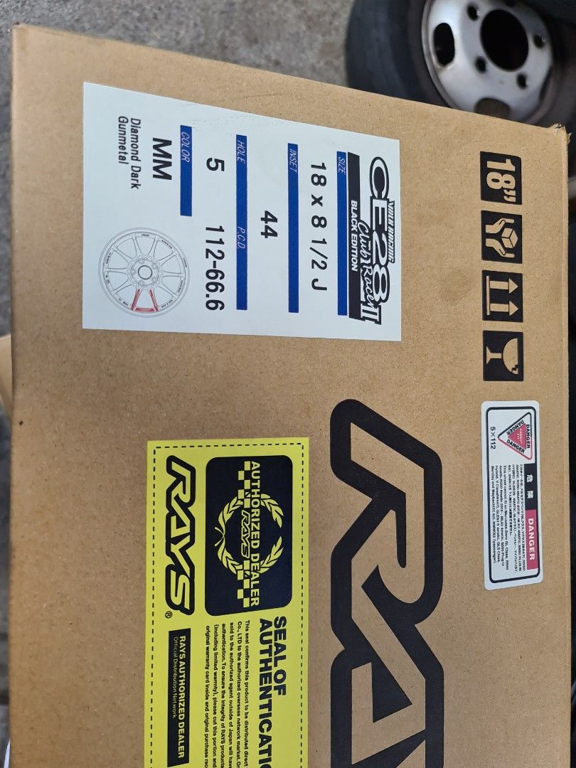 Original Ray club racer II black edition 18, Car Accessories, Tyres ...