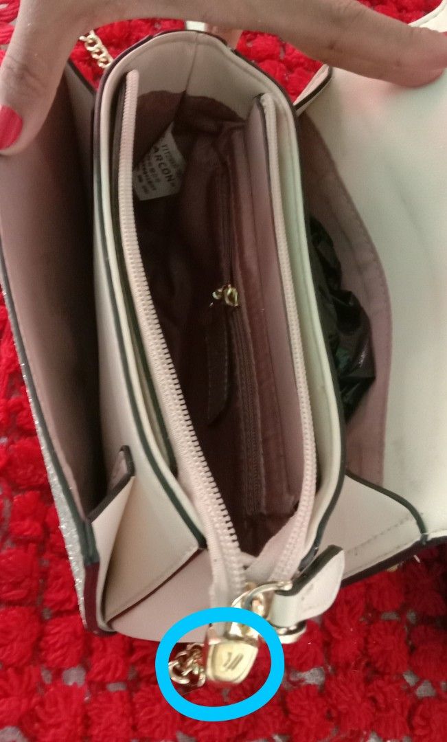 Original YEARCON Sling Bag on Carousell