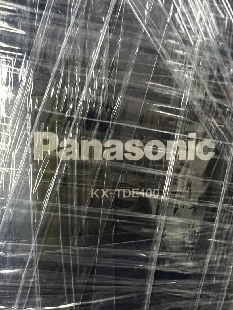 Panasonic KT-TDE 100 IP System c/w 3 IP phones, Computers & Tech ...