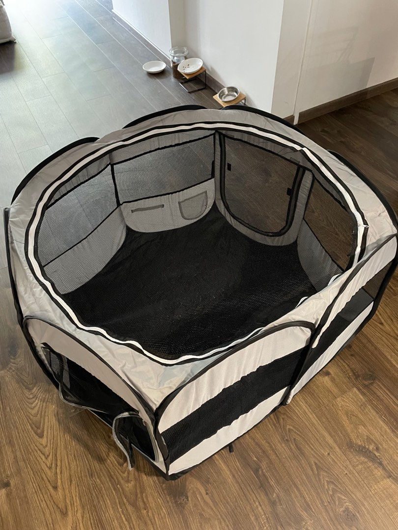 Pet play pen, Pet Supplies, Homes & Other Pet Accessories on Carousell