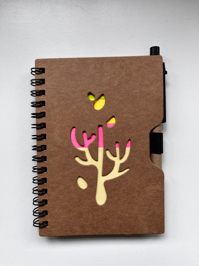 Pocket notebook; with attachable pen and post-its, Hobbies & Toys ...