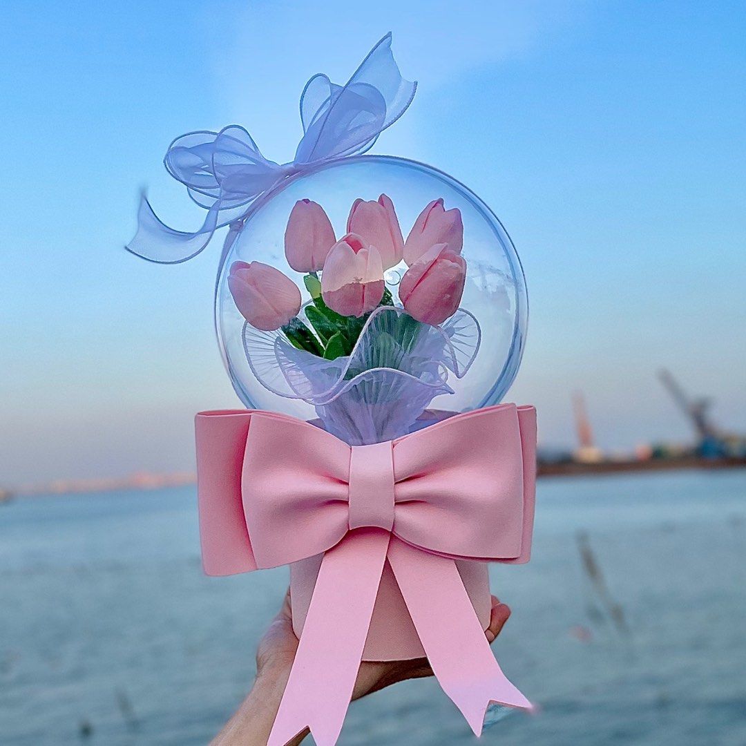 Preserved flowers tulip, Hobbies & Toys, Stationery & Craft, Flowers ...