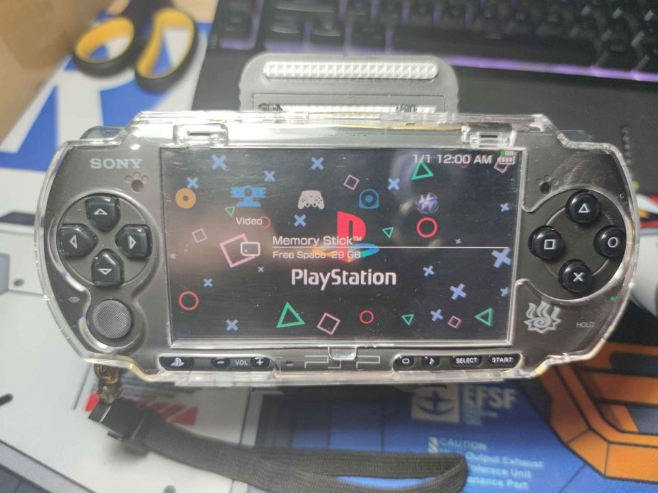 PSP 3000 Monster Hunter Edition, Custom Battery - Custom Build, Video ...