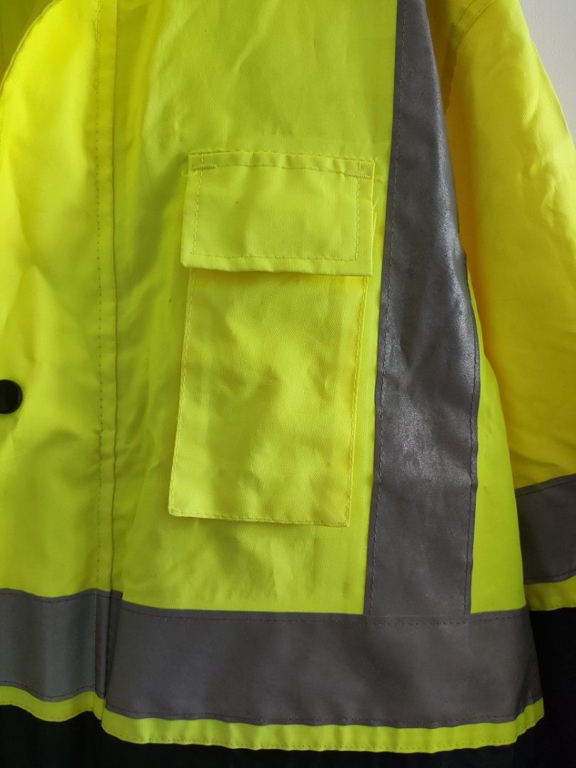 Raincoat Rivet workwear from NZ, Men's Fashion, Coats, Jackets and ...