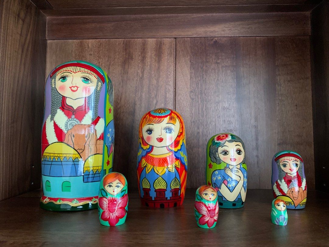 Russian wooden Matryoshka set of 7, Furniture & Home Living, Home Decor ...