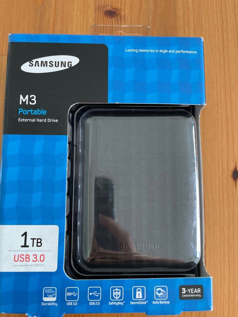 (Sealed) Samsung M3 portable external hard drive (pending), Computers ...