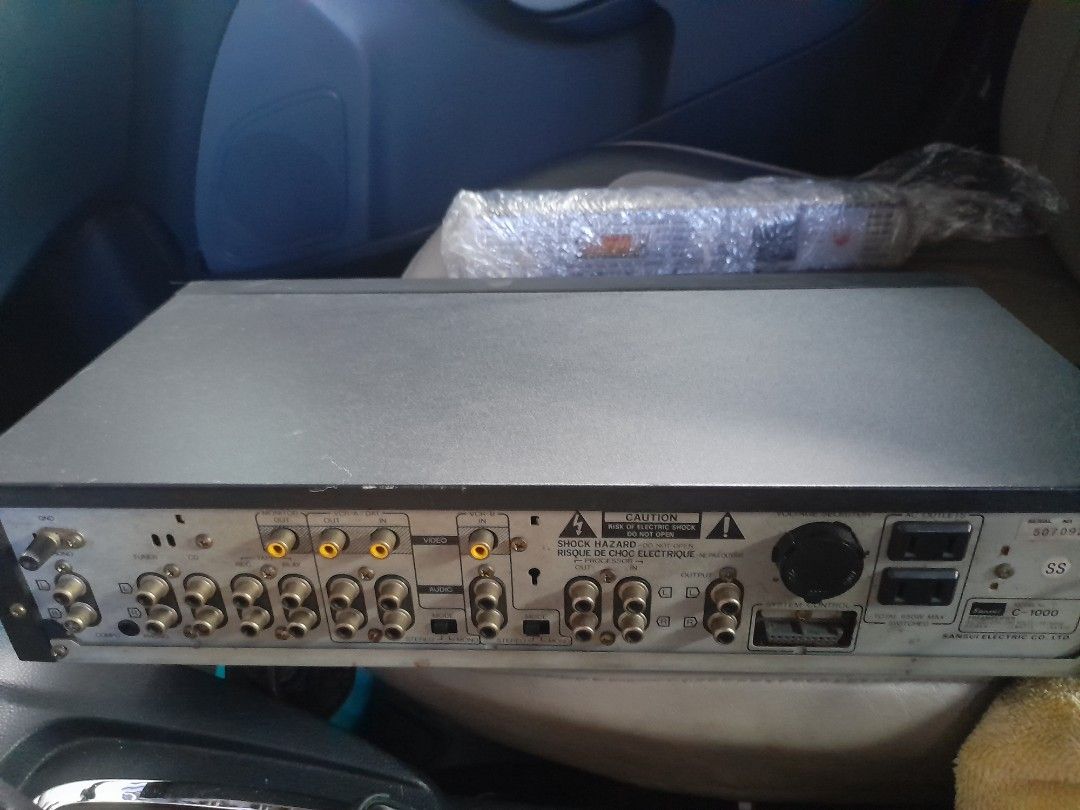 SANSUI STEREO CONTROL AMPLIFIER C-1000 AC 120/220/240 VOLTS 5P/60 HZ 10 WATSS MADE IN JAPAN ...