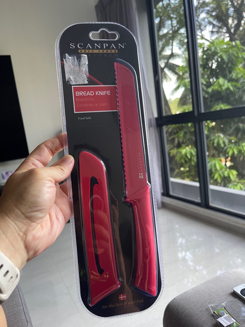 Red Scanpan bread knife, Furniture & Home Living, Kitchenware ...