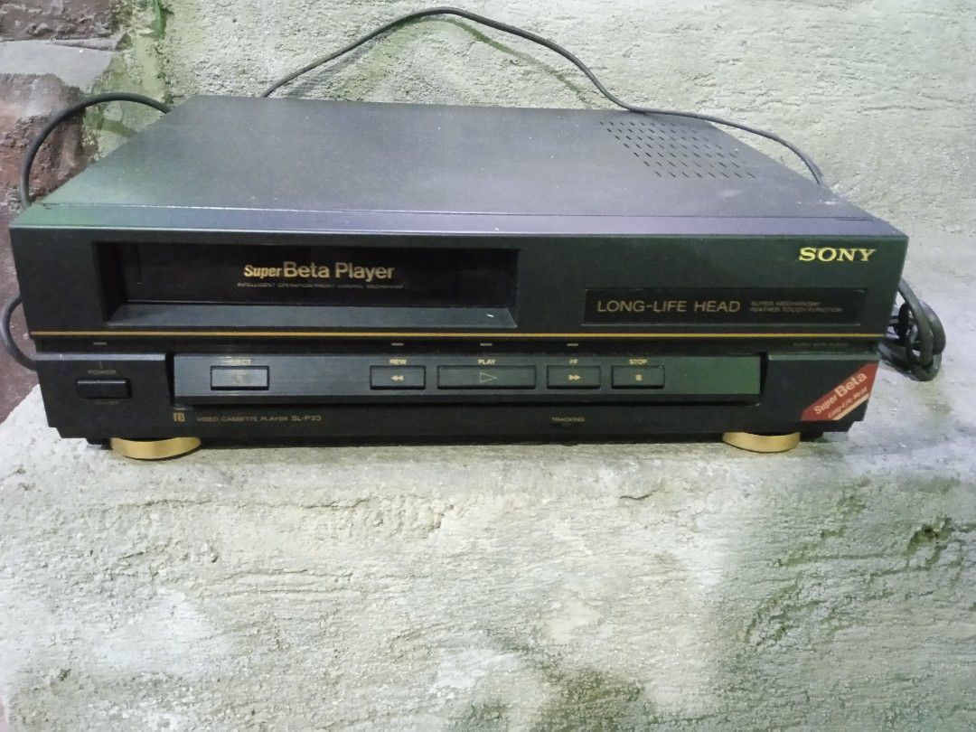 Sony betamax, TV & Home Appliances, TV & Entertainment, Blu-Ray & Media Players on Carousell