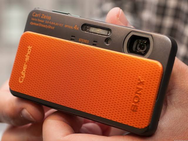 Sony Cybershot TX20 Waterproof, Photography, Cameras on Carousell