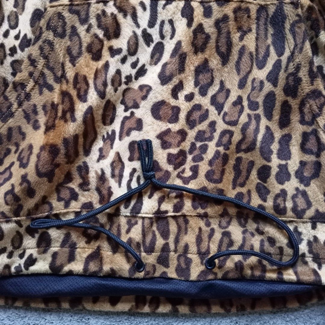 Supreme leopard faux fur box logo hoodie, Men's Fashion, Coats, Jackets ...