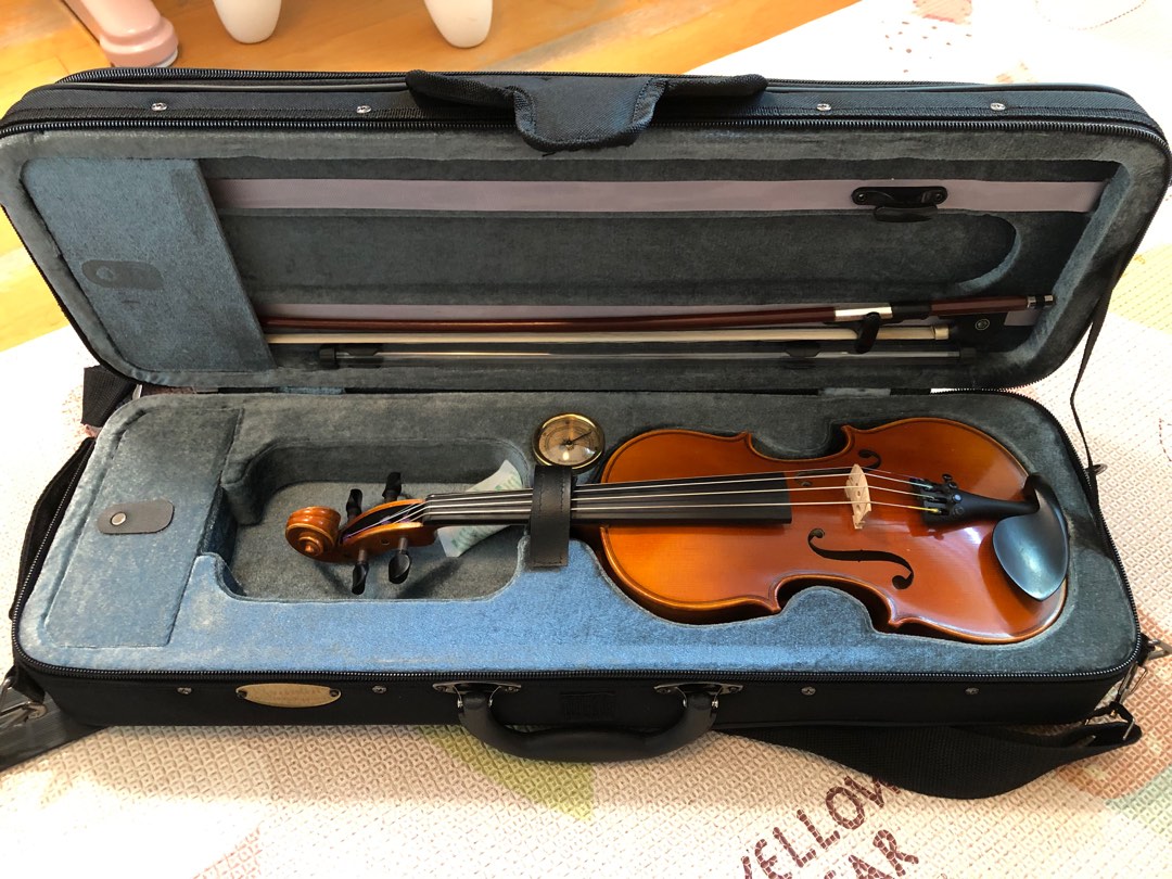 Synwin Violin 1/8 4001, Hobbies & Toys, Music & Media, Musical ...