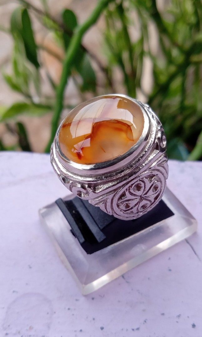 Tapak jala kristal Sri gunting, Women's Fashion, Jewelry & Organisers ...