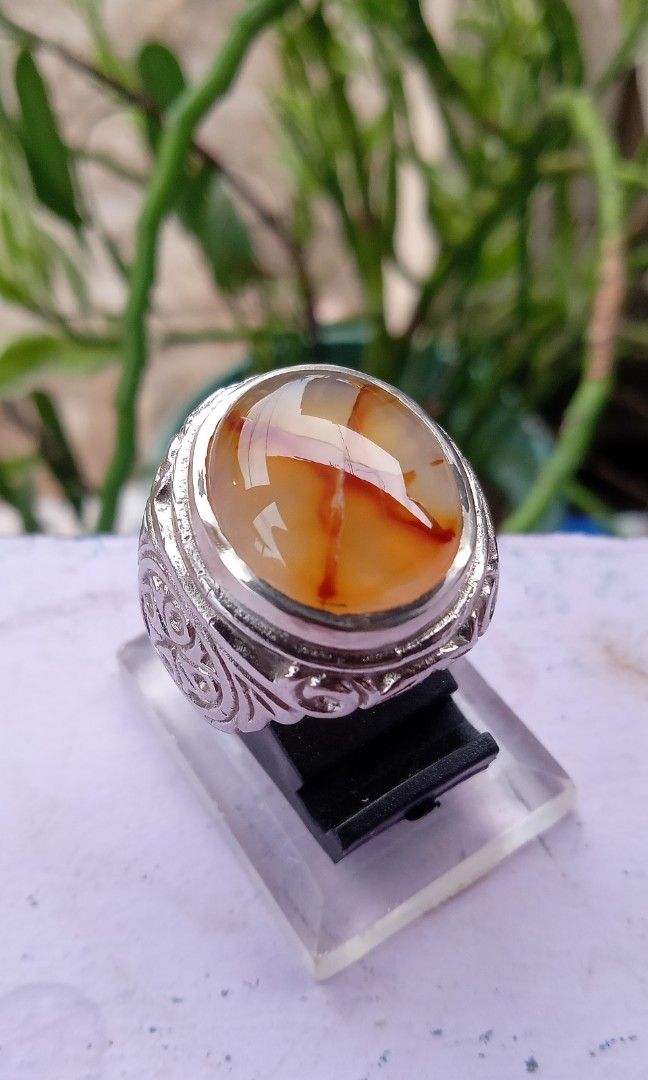 Tapak jala kristal Sri gunting, Women's Fashion, Jewelry & Organisers ...