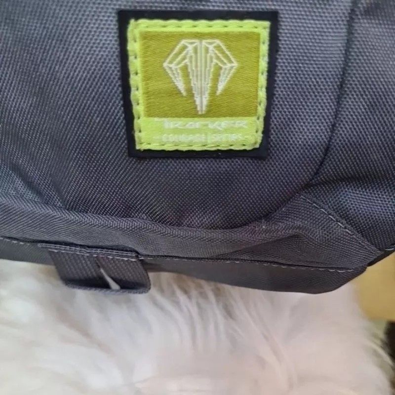 TAS TRACKER ORIGINAL, Fesyen Pria, Tas & Dompet , Ransel di Carousell