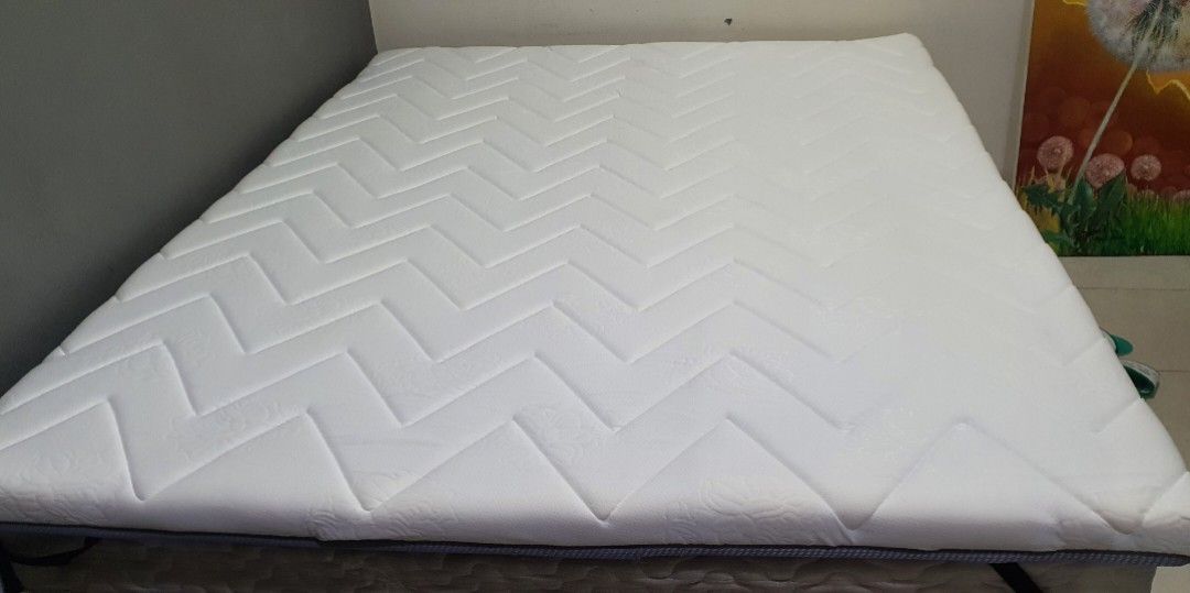 Topper orthopedic merk Trendy, Perabotan Rumah di Carousell