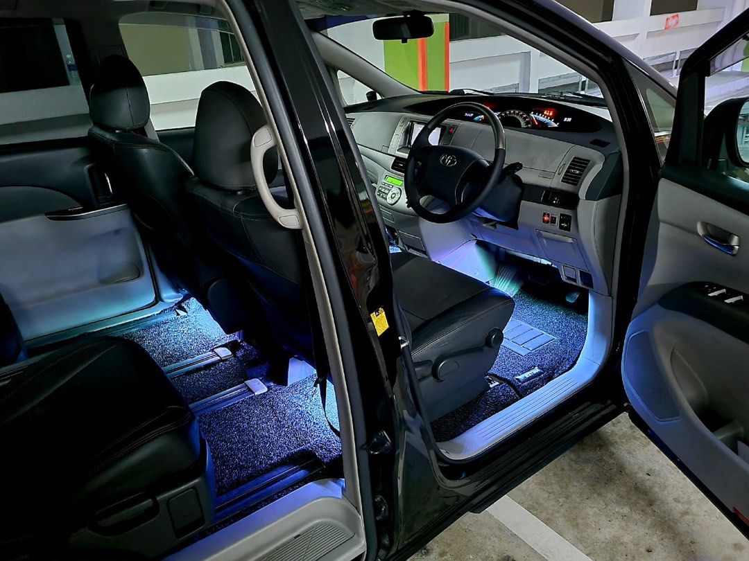 Toyota Estima Car Leg Room Light Installation, Car Accessories ...