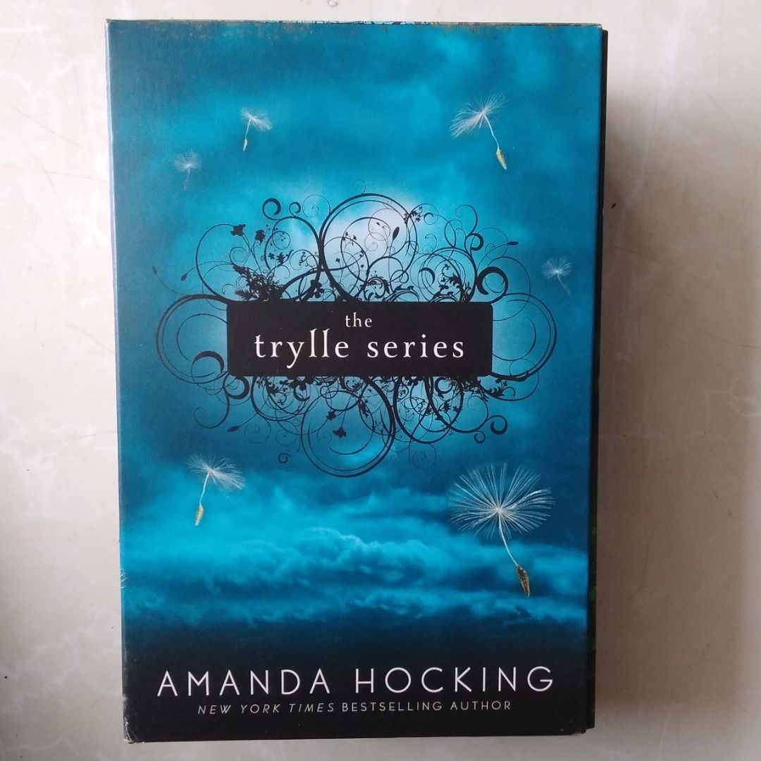 Trylle Series Trilogy - Switched, Torn, Ascend by Amanda Hocking ...
