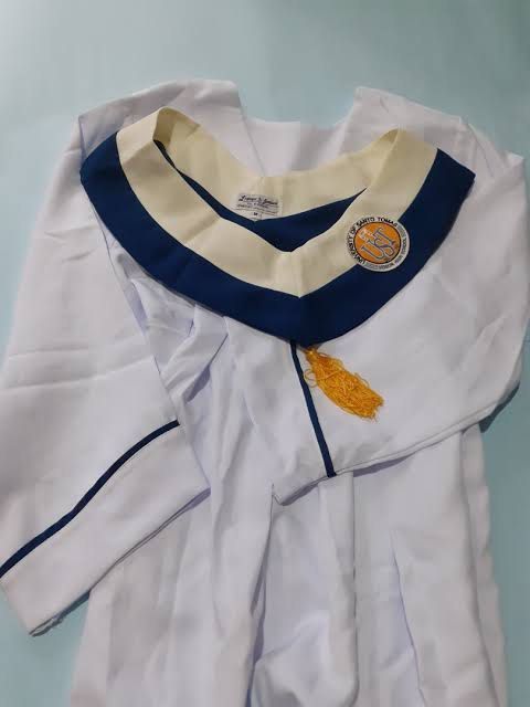 UST SHS Toga w/ Cap (Small & XL), Women's Fashion, Dresses & Sets, Sets ...