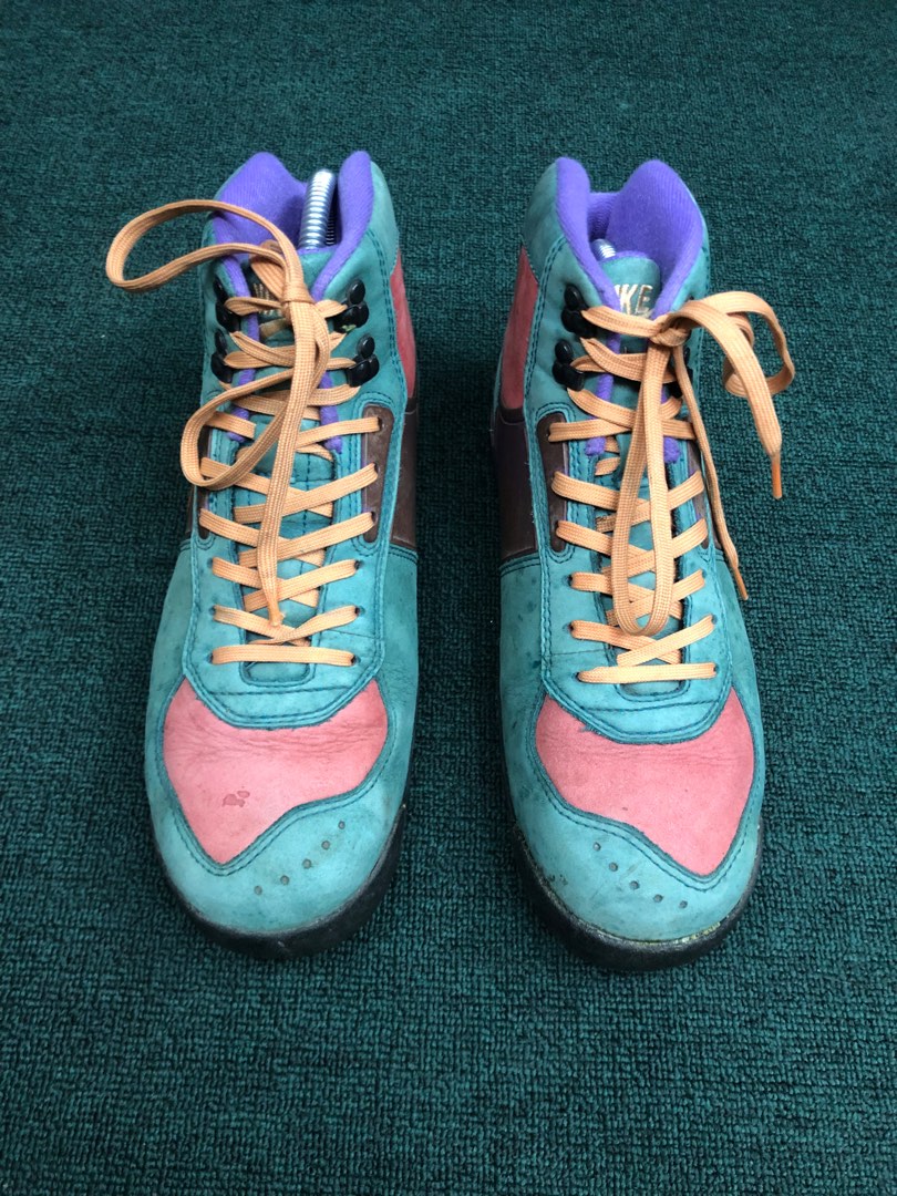 Vintage and rare Nike baltaro, Announcements on Carousell