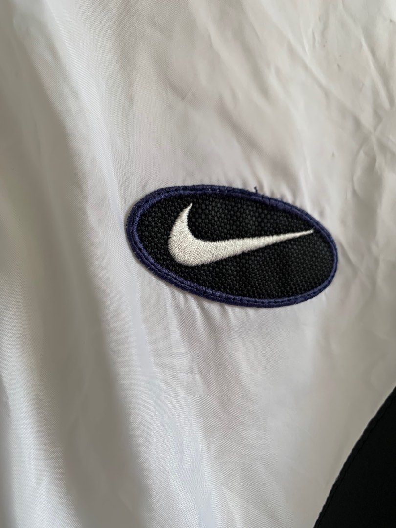 Vintage Nike Big Back Logo, Men's Fashion, Coats, Jackets and Outerwear ...