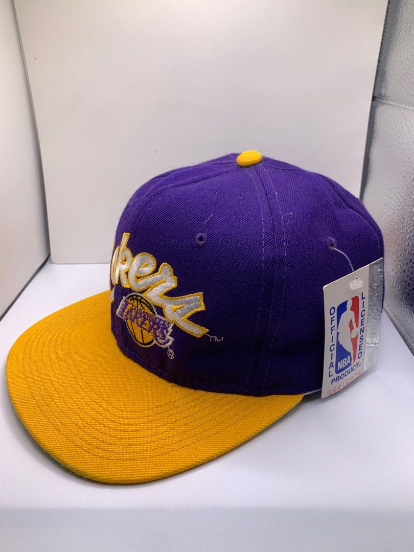 Vintage Script LA Lakers Close Cap, Men's Fashion, Watches ...