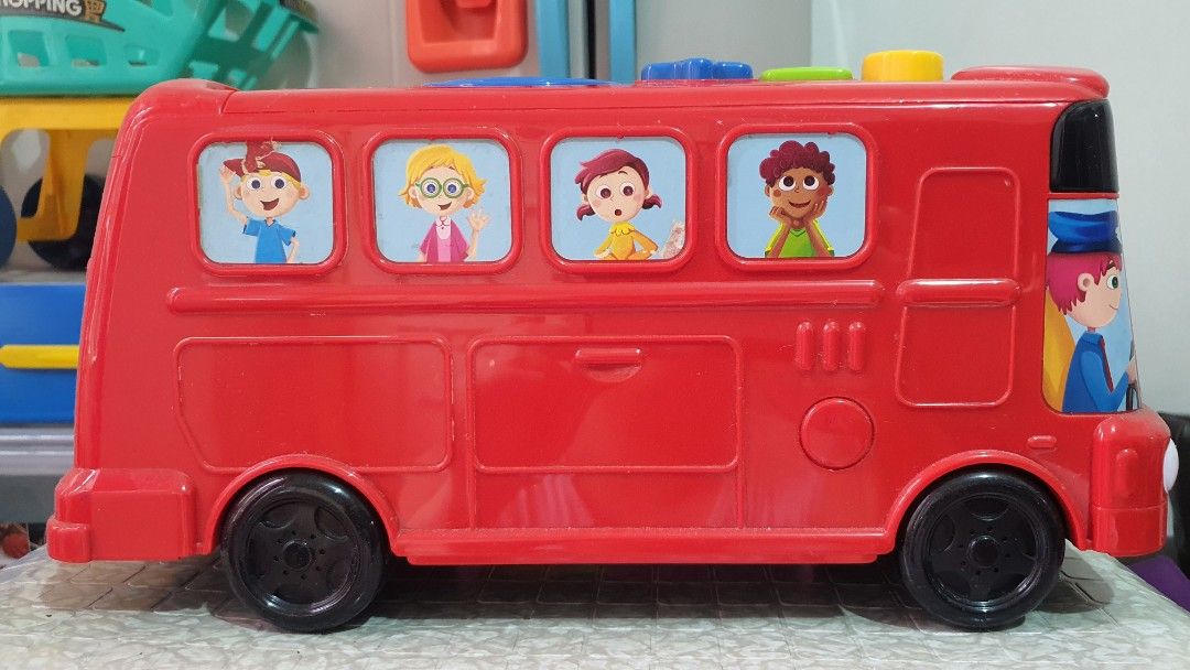 Vtech: Playtime Bus with phonics, Hobbies & Toys, Toys & Games on Carousell