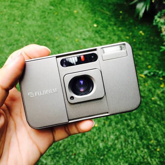 WTB/LFS Fujifilm Cardia Tiara Mini, Photography, Cameras on Carousell