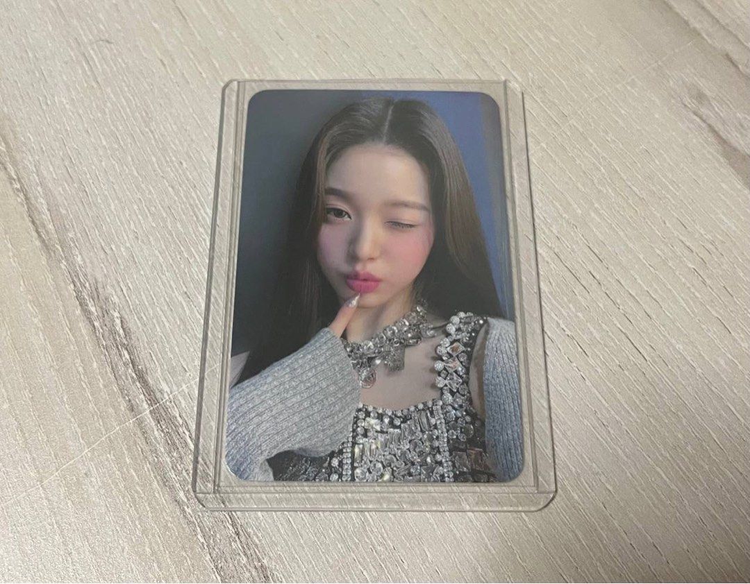 wts/lfb wonyoung love dive nanyi/namil r1 pob, Hobbies & Toys, Memorabilia & Collectibles, K ...