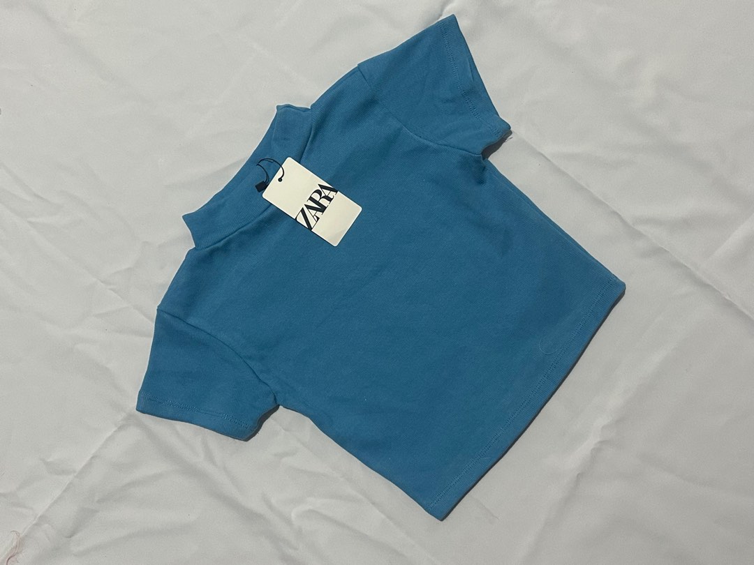 Zara Turtle Neck Croptop, Women's Fashion, Tops, Others Tops on Carousell