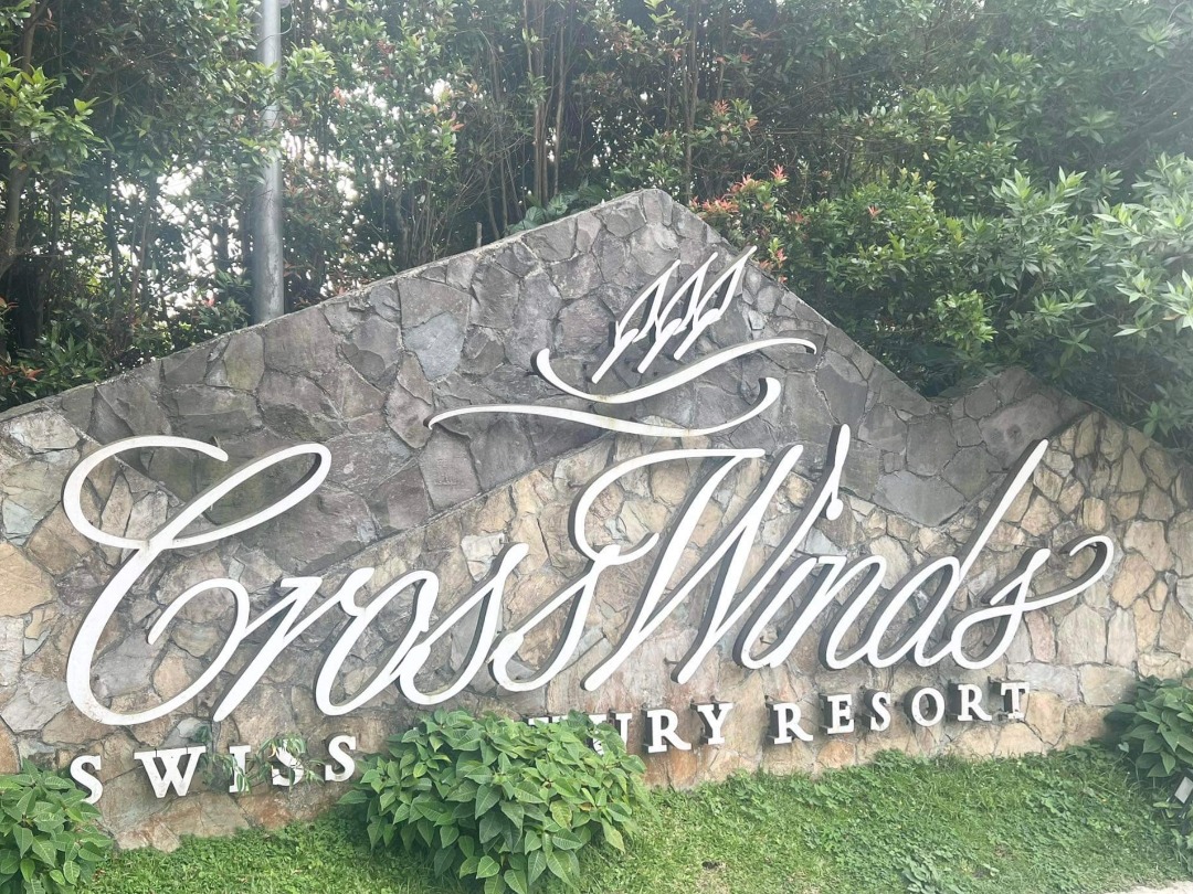 557 sqm Lot For Sale In Crosswind Tagaytay Near The Main Gate Fronting ...