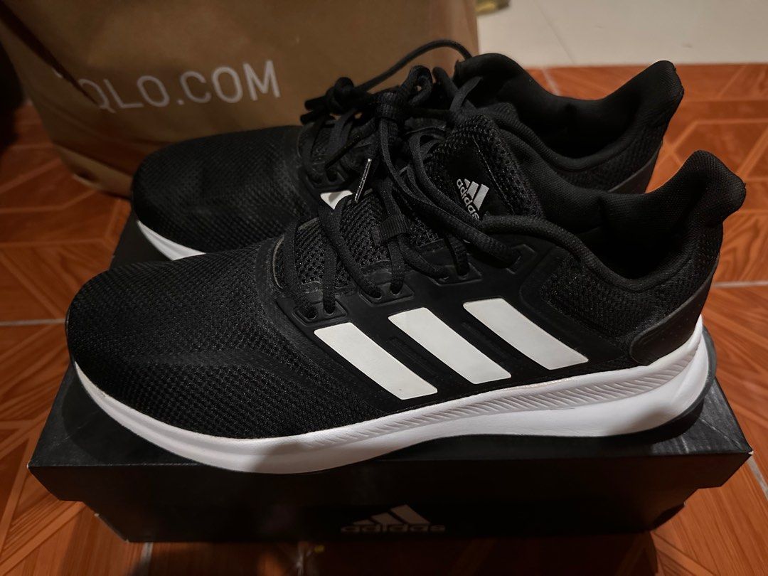 ADIDAS RUNFALCON M9, Men's Fashion, Footwear, Sneakers on Carousell