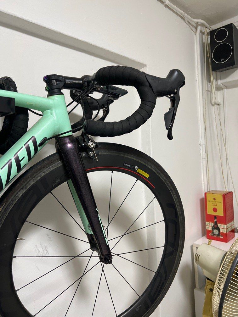 Specialized Allez sprint size 52, Sports Equipment, Bicycles & Parts ...