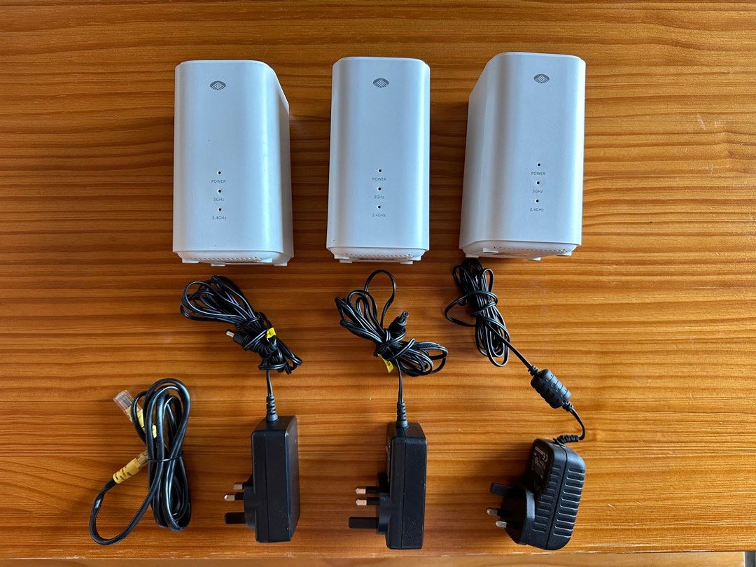 Askey Wifi Mesh Router (Set of 3), Computers & Tech, Parts ...