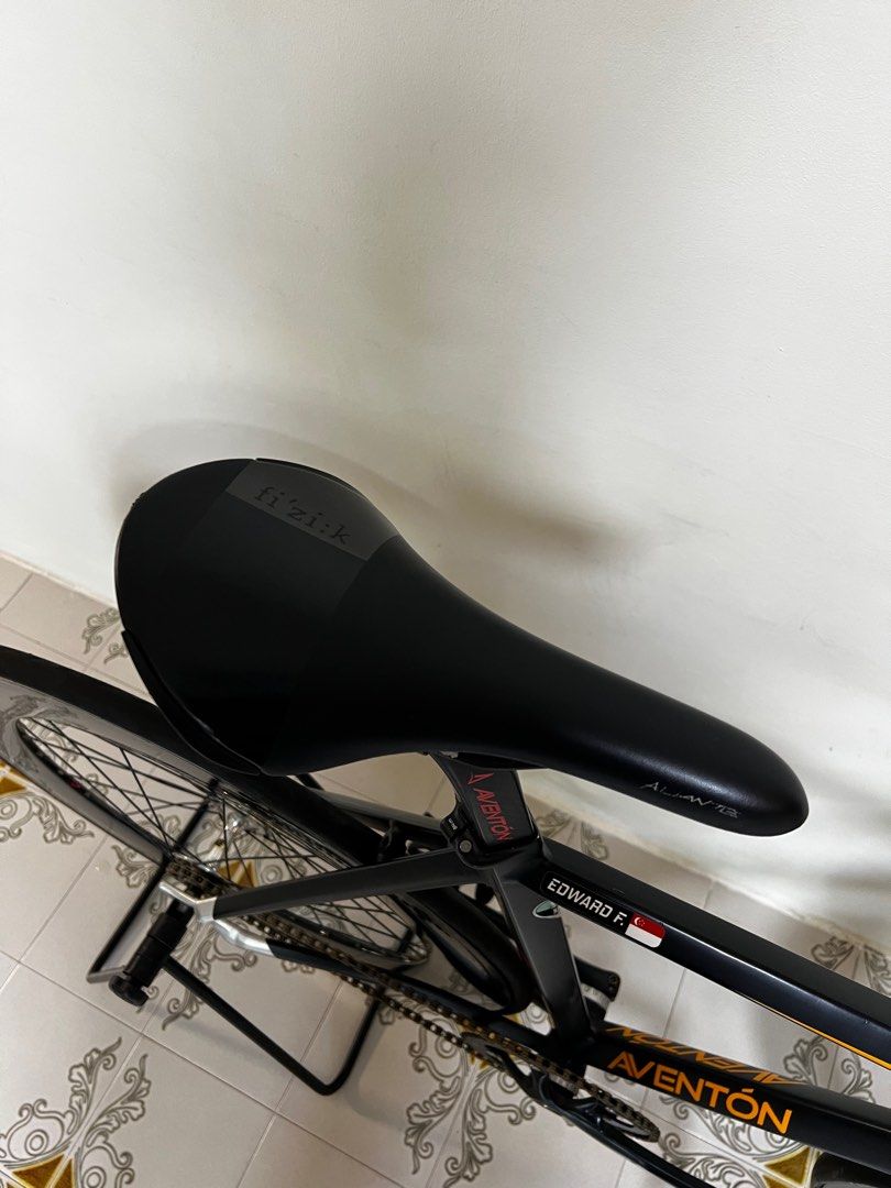 Aventon Diamond Fixed Gear, Sports Equipment, Bicycles & Parts ...