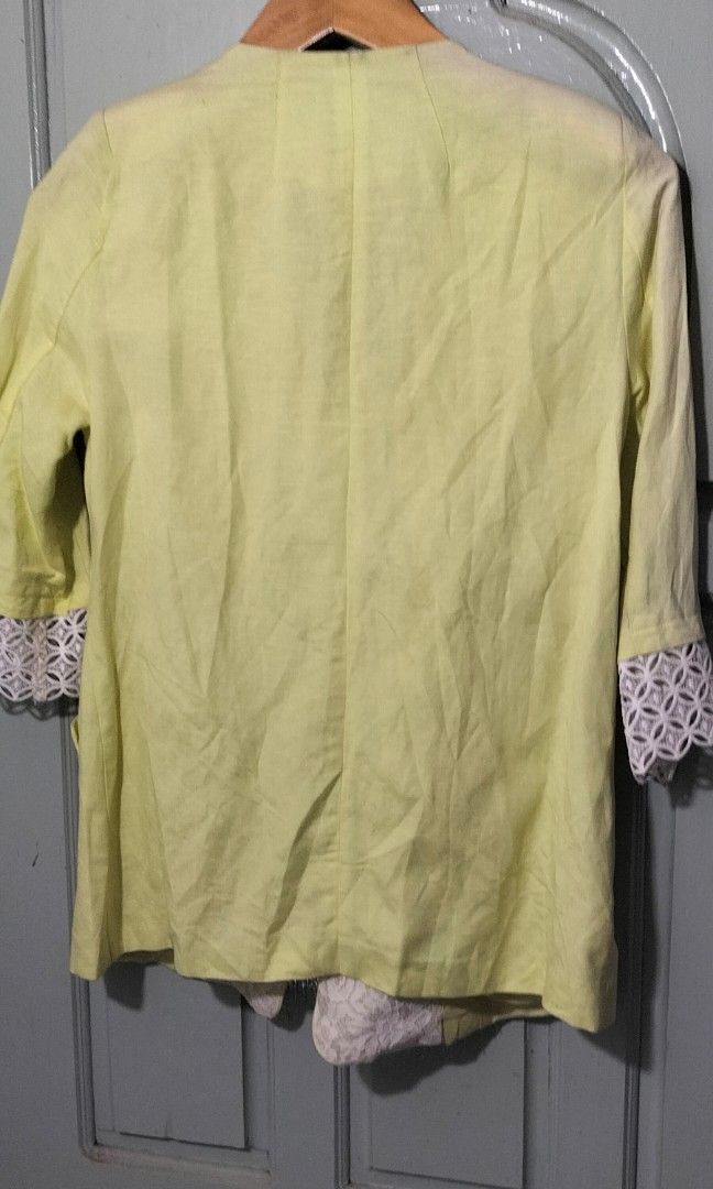 Blazer Atasan Outer Katbol Korea Lovey dovey mewah on Carousell