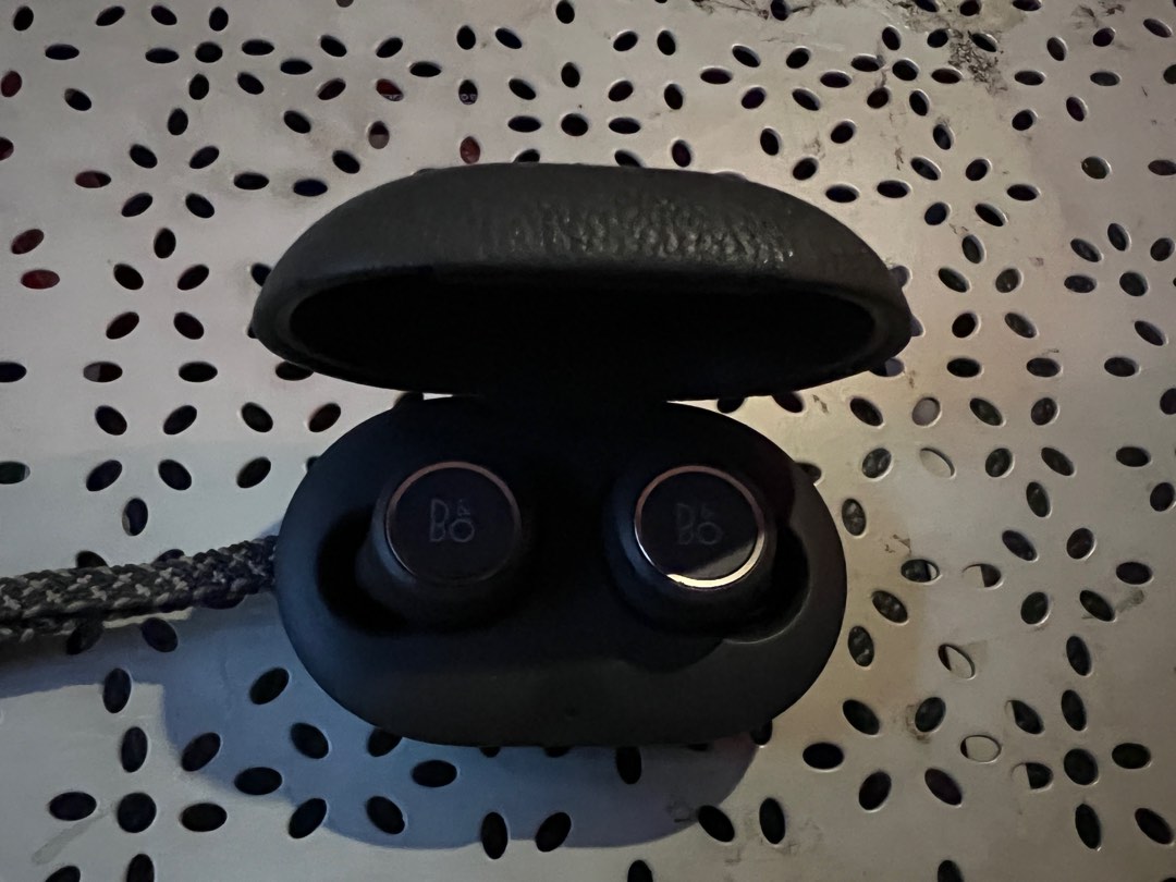 B&O E8 pre-owned blue tooth wireless earbuds, Audio, Earphones on Carousell
