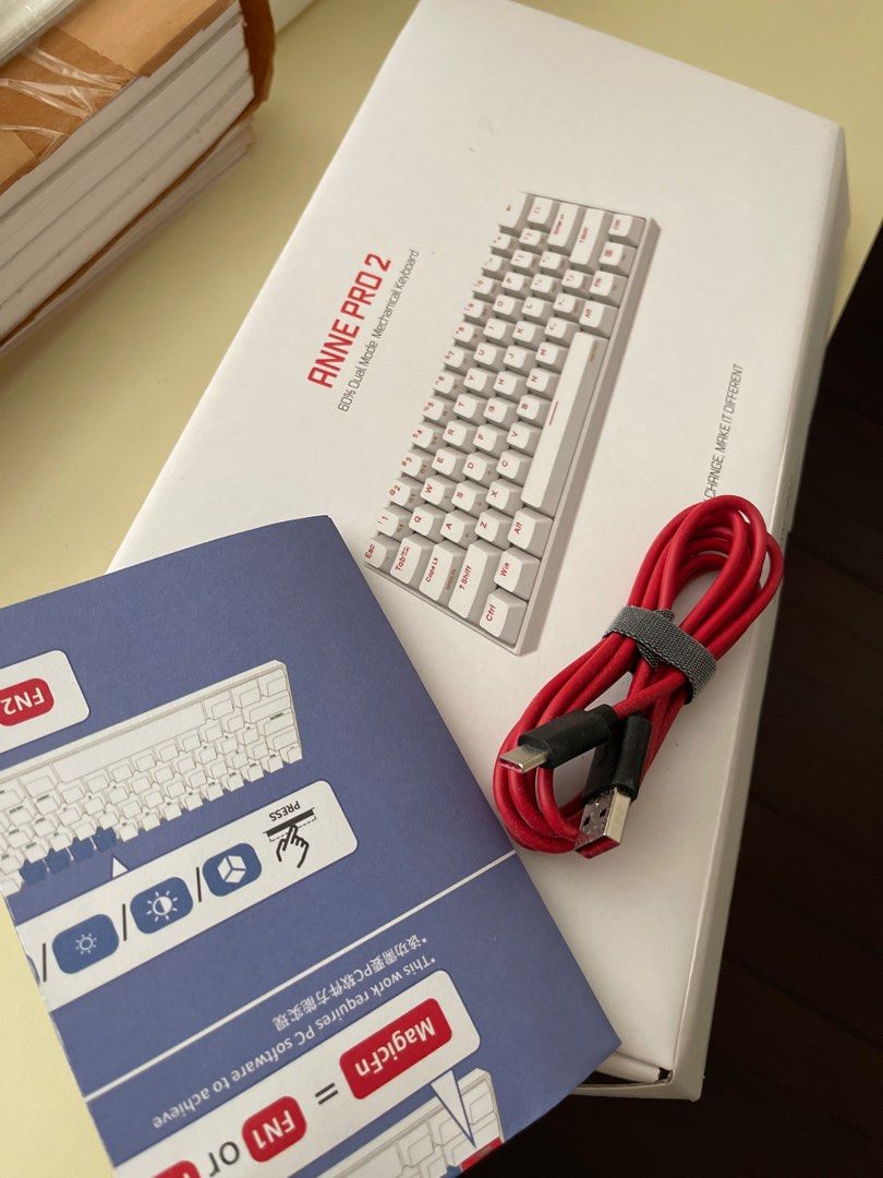 [Cable + Keycaps Included] Anne Pro 2 White Mini 60% Wireless / Wired ...