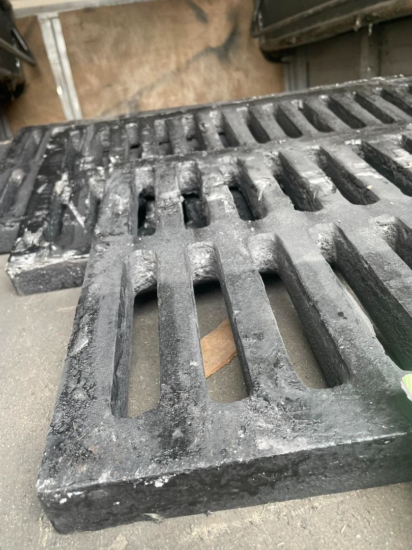 Cast iron trench drain, Commercial & Industrial, Construction Tools ...
