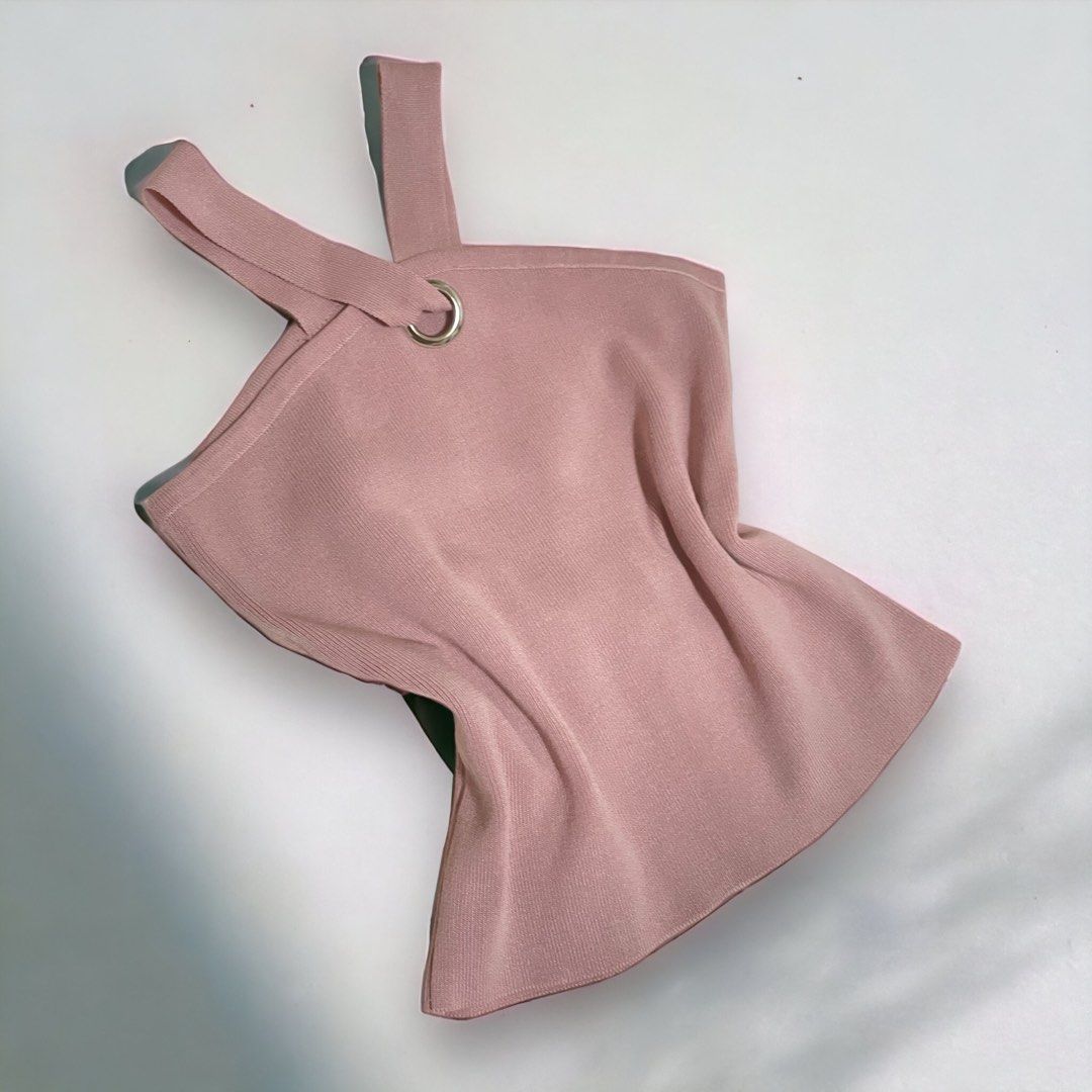 CRISS CROSS HALTER TOP on Carousell