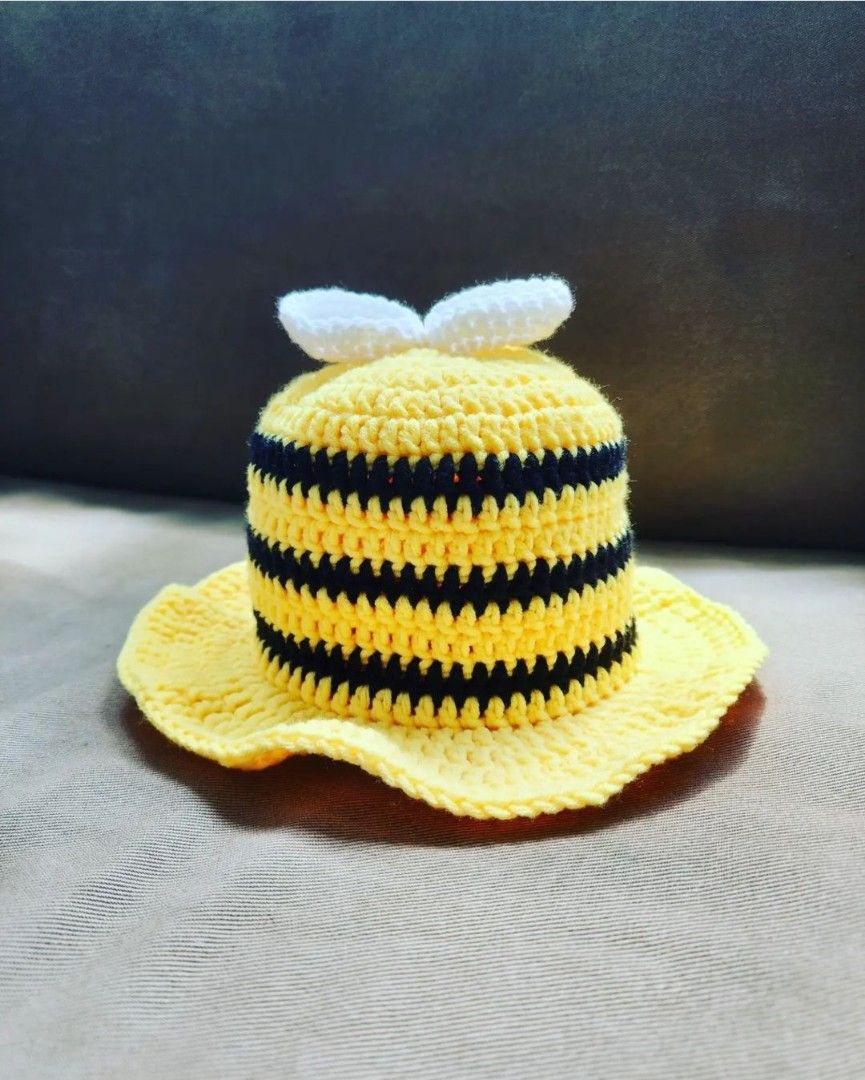 Crochet baby bucket hat, Hobbies & Toys, Stationery & Craft, Handmade ...