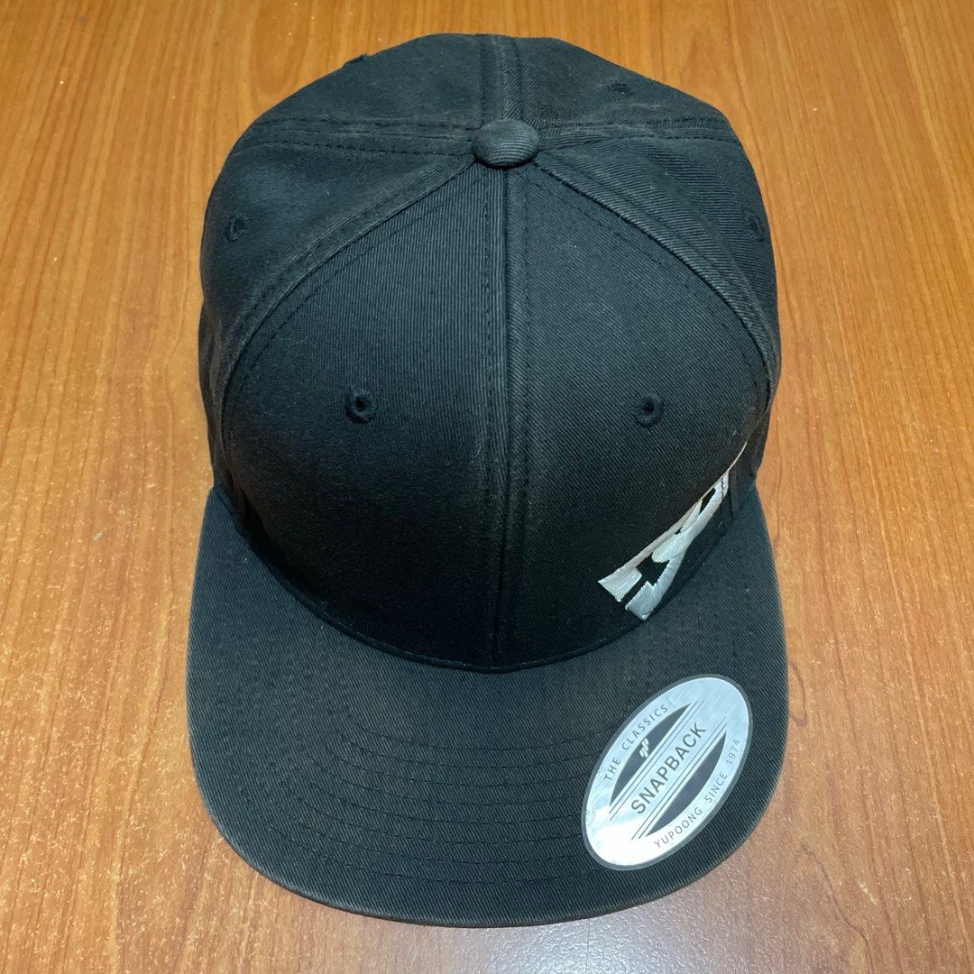 DC SNAPBACK CAP, Men's Fashion, Watches & Accessories, Cap & Hats on ...