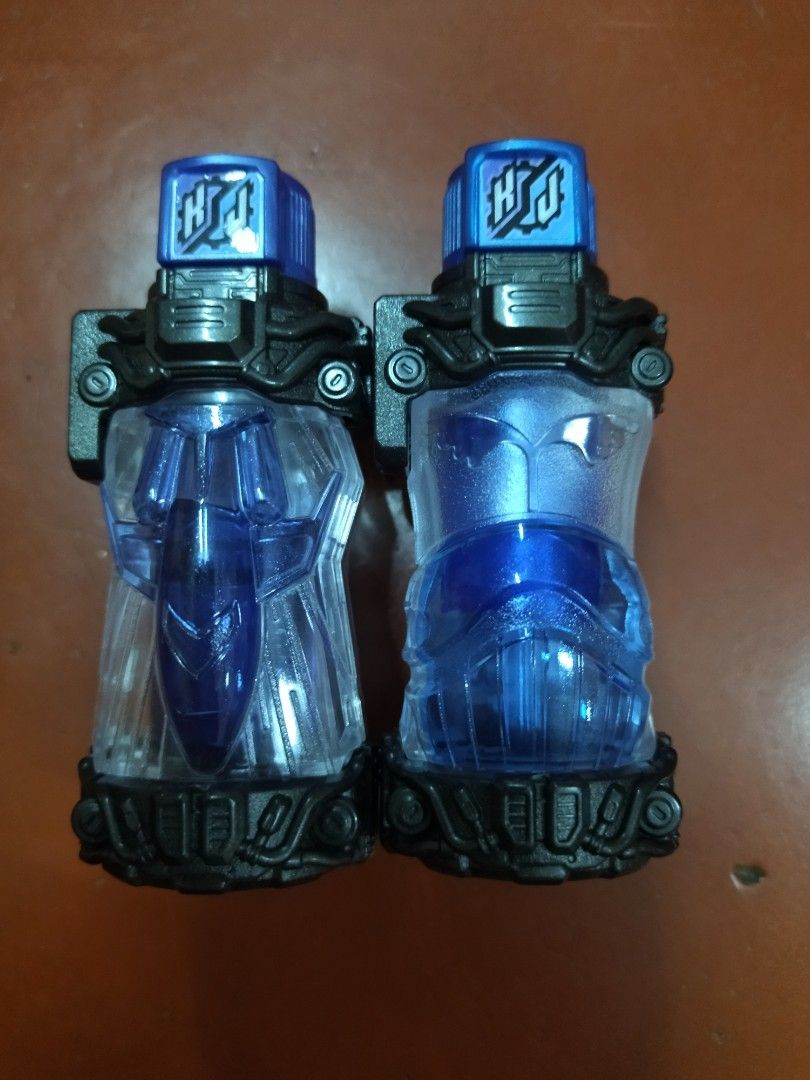 DX Kamen Rider Build Jet Whale Full Bottle, Hobbies & Toys, Toys ...