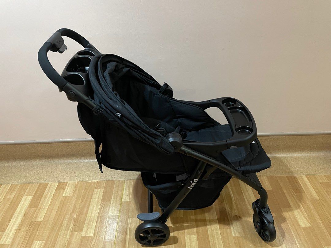 For Sale: Joie Muze LX Travel Stroller Travel System with Juva Infant ...