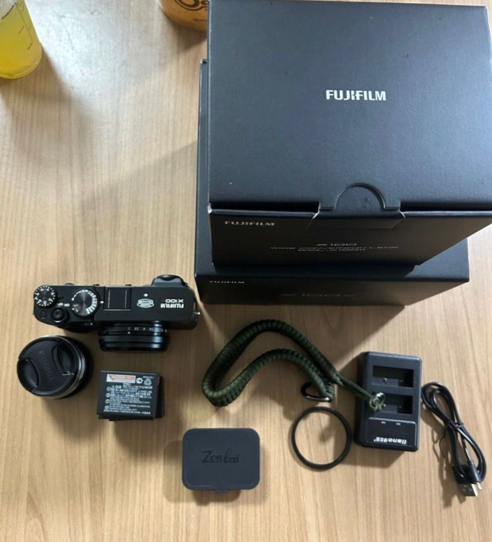 Fujifilm x100v with wcl-x100 ii wide angle converter, Photography, Cameras on Carousell