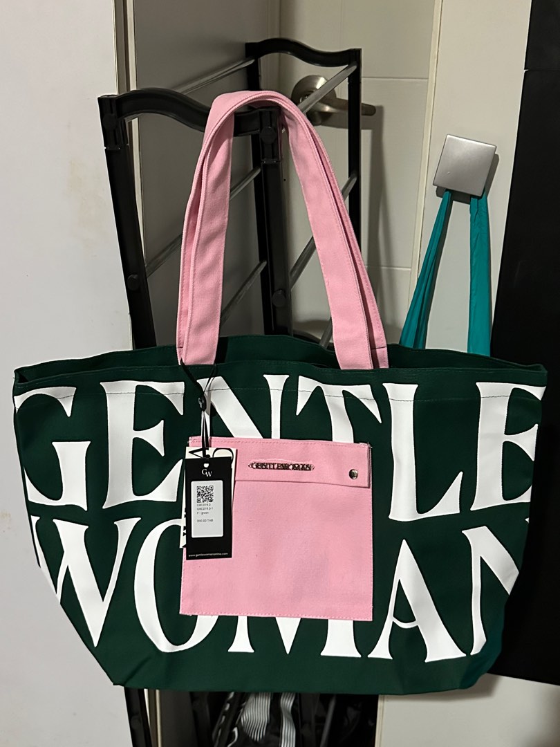 GENTLE WOMAN PAINTED WALL TOTE BAG: GREEN on Carousell