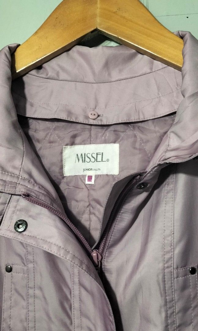 Jaket Plus rompi Missel, Fesyen Wanita, Pakaian Wanita, Baju Luaran di Carousell