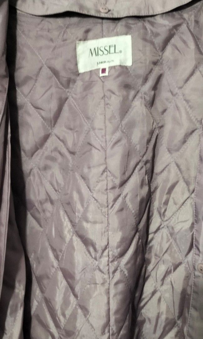 Jaket Plus rompi Missel, Fesyen Wanita, Pakaian Wanita, Baju Luaran di Carousell